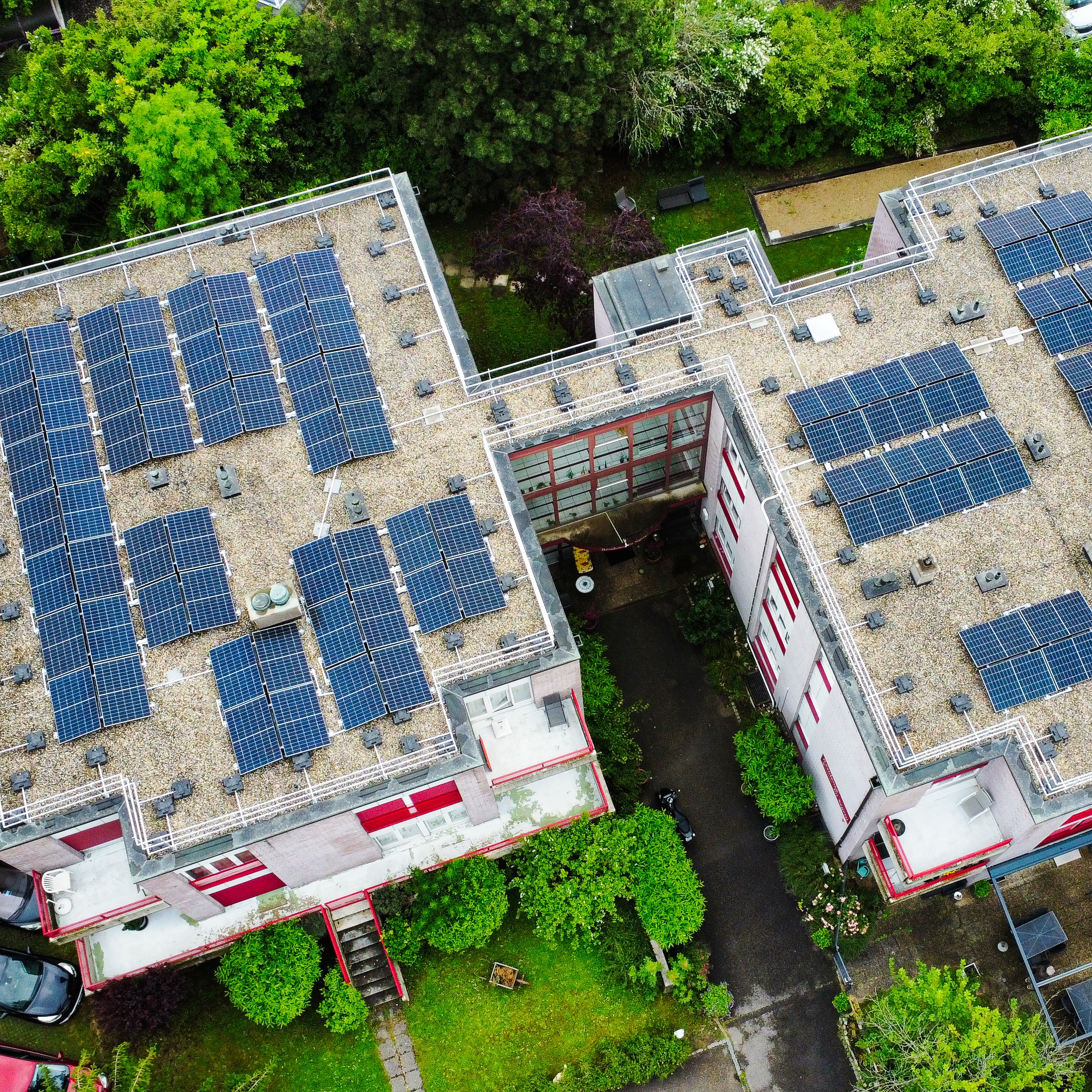 Solarpanel auf Résidence en Segrin in Cortaillod ☀️ Solarify